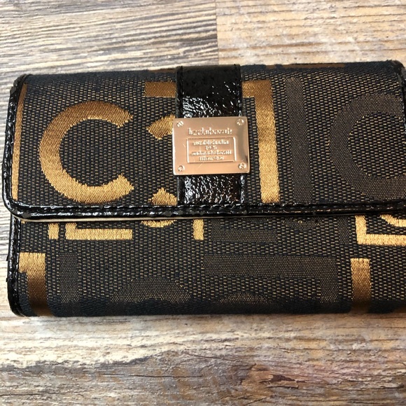 Liz Claiborne | Bags | Liz Claiborne Heritage Mosaic Tri Fold Wallet ...